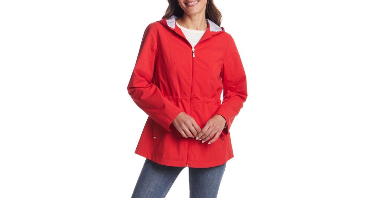 Gallery Water Resistant Hooded Raincoat in Red | Lyst