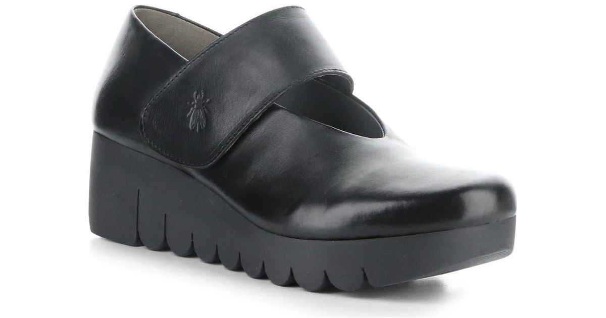 Fly London Vari Mary Jane Platform Wedge Pump in Black | Lyst