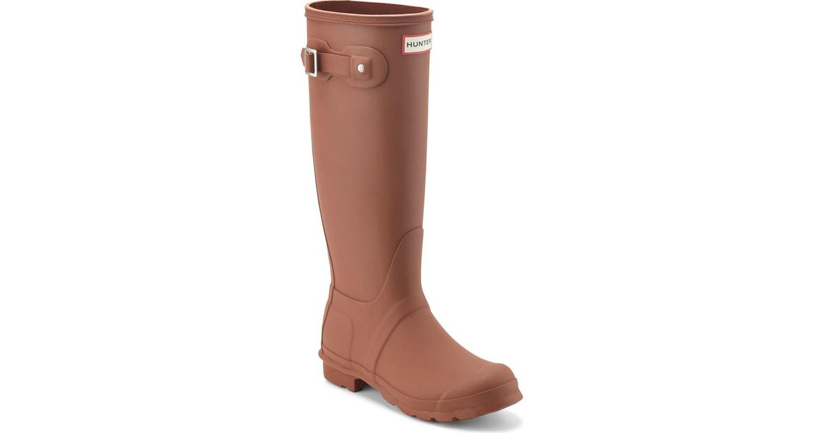 HUNTER Original Tall Waterproof Rain Boot in Brown | Lyst