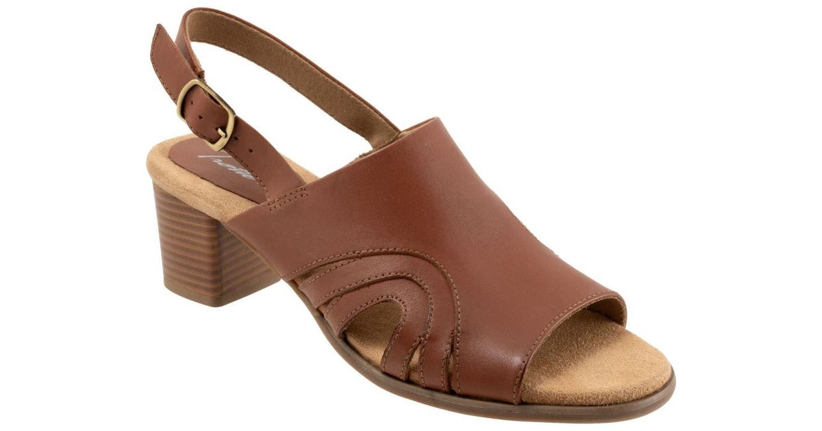 Trotters Mariam Slingback Sandal in Brown | Lyst
