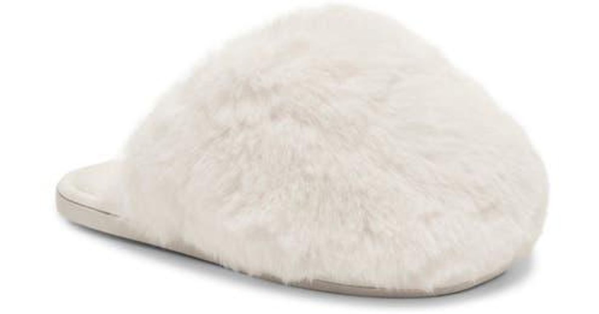 Free People Snowball Faux Fur Slipper in White | Lyst