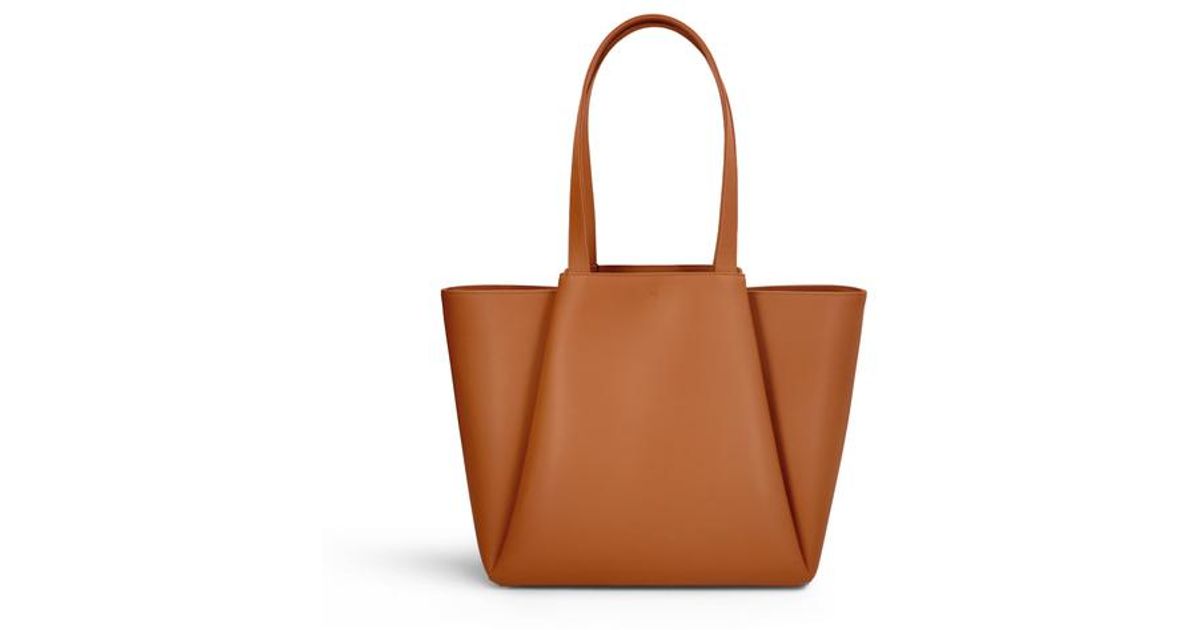 Kaai Pyramid Leather Tote Bag in Brown | Lyst