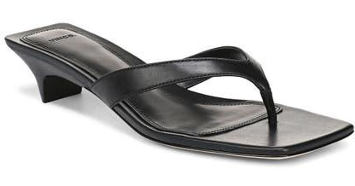 Vince Sanjuan Flip Flop in White | Lyst