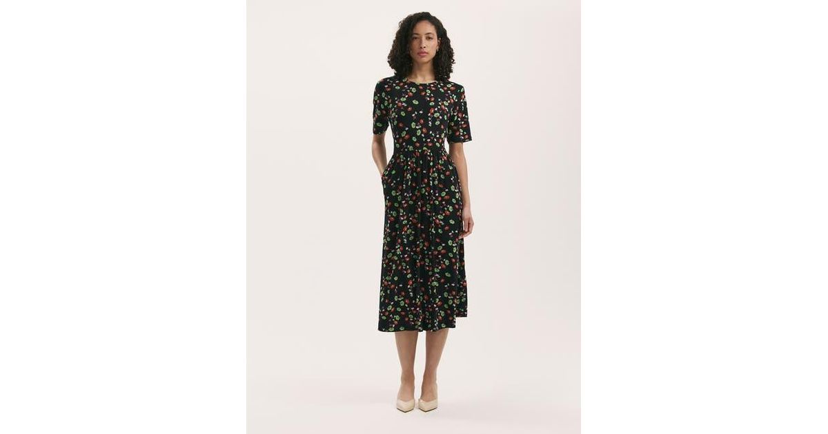 Finery London Kathryn Floral Jersey Midi T-Shirt Dress in Black | Lyst