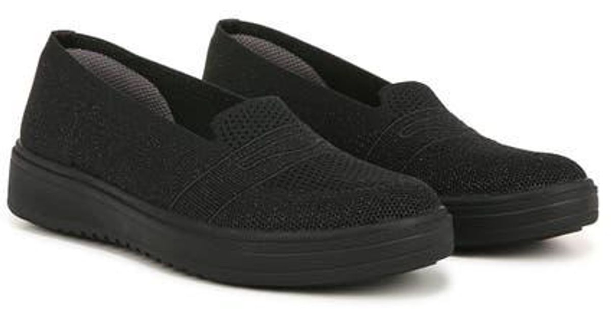 Bzees Valley Slip-On Sneaker in Black | Lyst