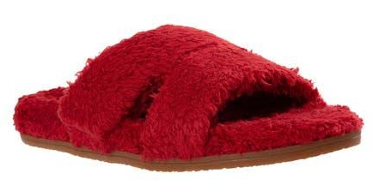Revitalign Callie High Pile Fleece Slide Slipper in Red | Lyst