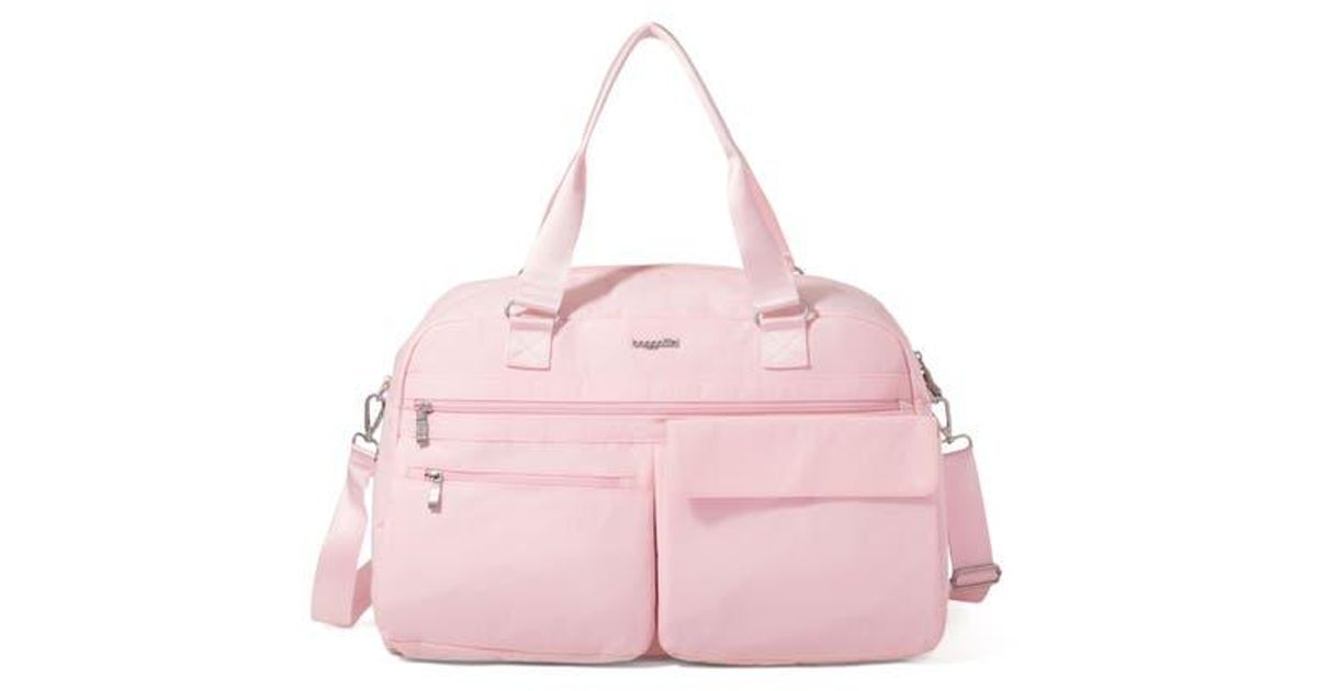 Baggallini Modern Everywhere Travel Duffel Weekender Bag in Pink | Lyst