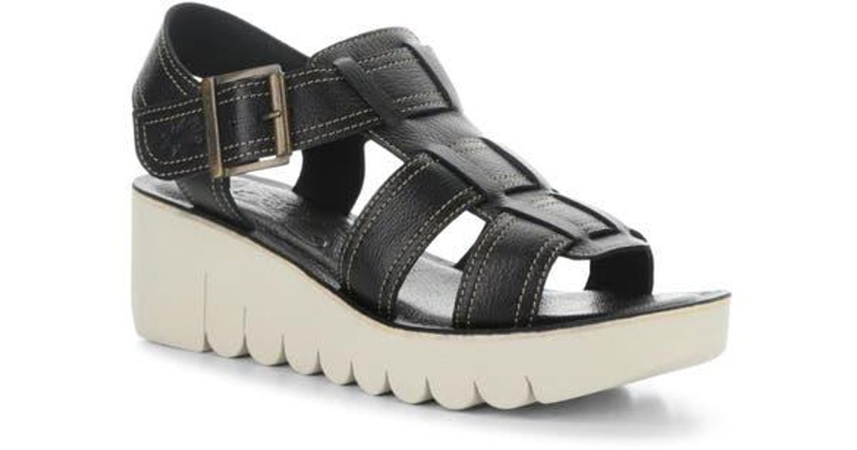 Fly London Yudd Platform Wedge Sandal in White | Lyst