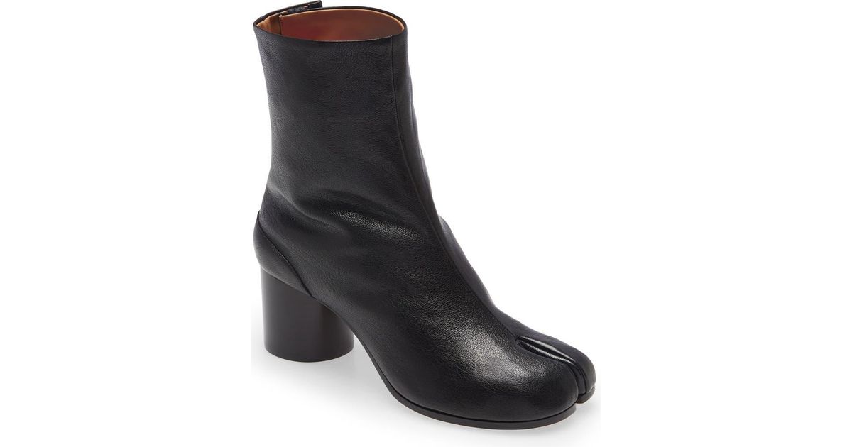 Maison Margiela Tabi Leather Boot in Black | Lyst
