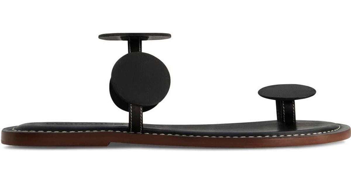 Bernardo New Moon Toe Loop Sandal in Black | Lyst