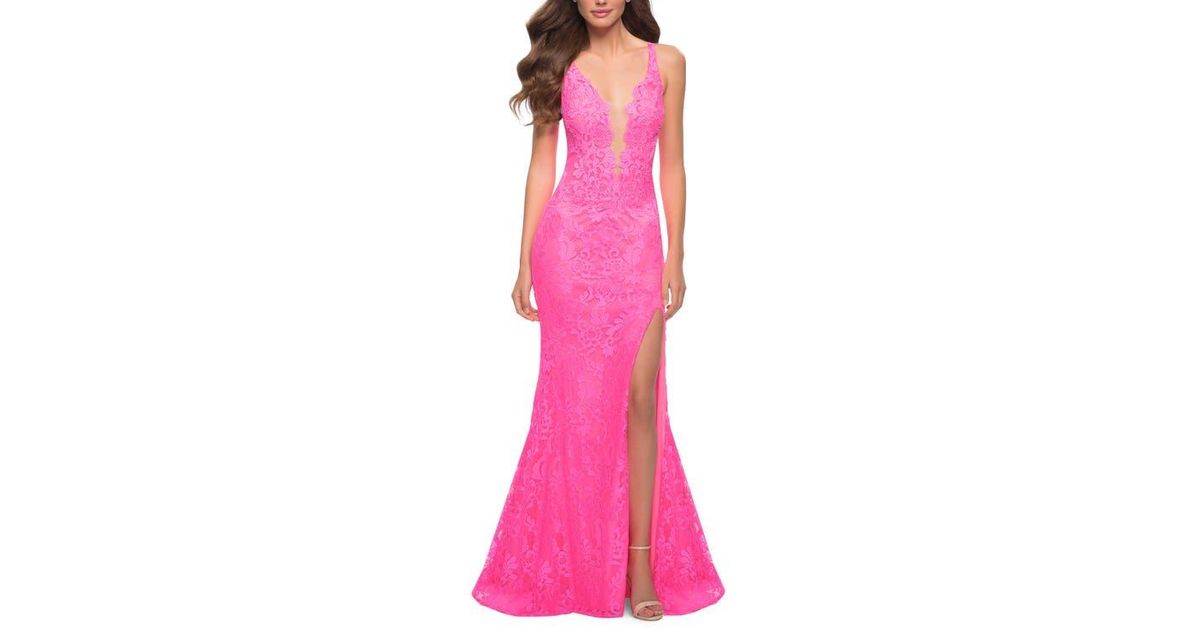 La Femme Stretch Lace Gown With Slit And Open Keyhole Back in Pink | Lyst