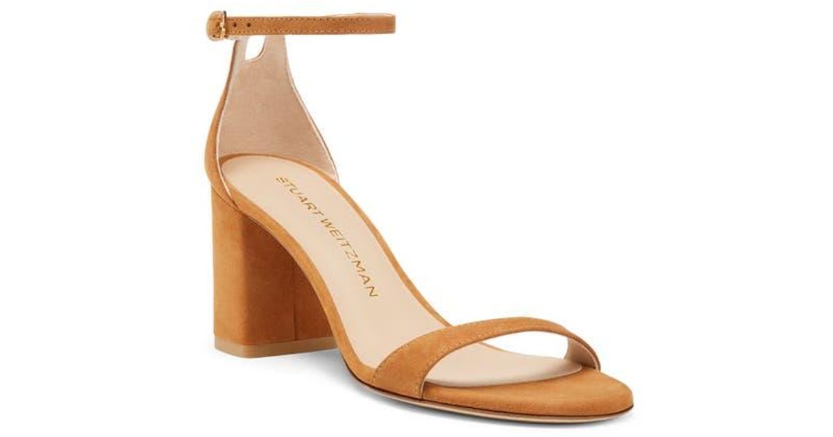 Stuart Weitzman Nudist Block 75 Sandal in Brown | Lyst