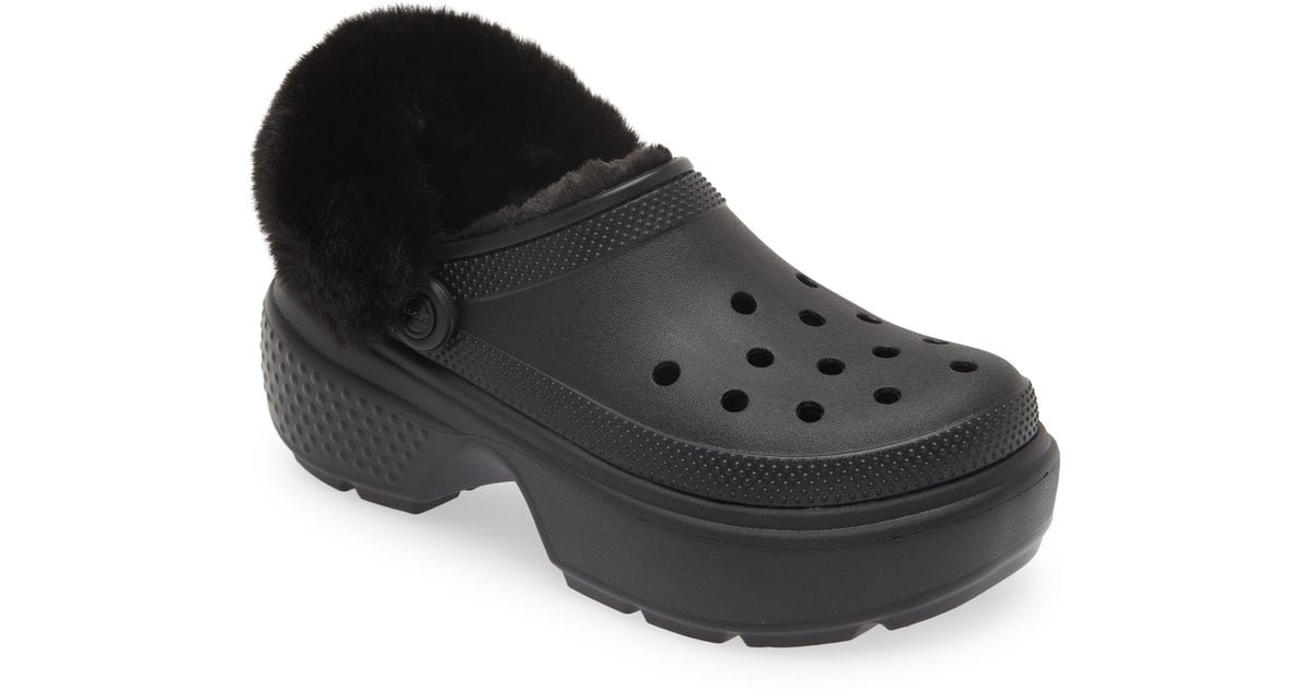 Crocs™ Gender Inclusive Stomp Faux Fur Platform Clog in Black | Lyst