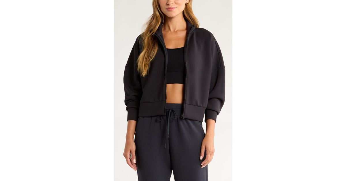 Zella Ultra Luxe Boxy Jacket in Black | Lyst