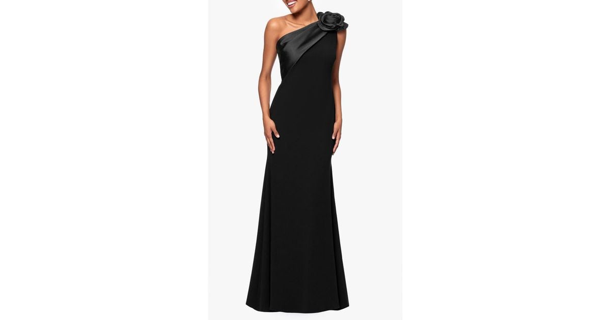 Betsy & Adam Rosette One-Shoulder Crepe Trumpet Gown in Black | Lyst