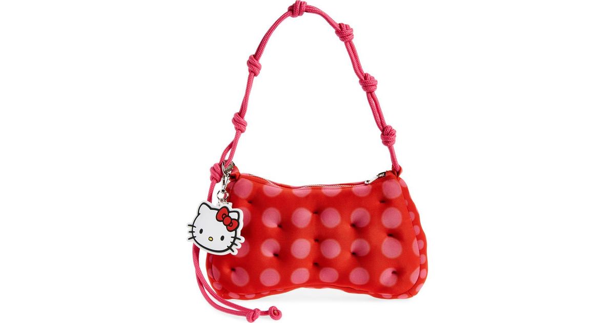 Columbia X Sanrio Hello Kitty Plush Mesh Top Handle Bag in Red | Lyst