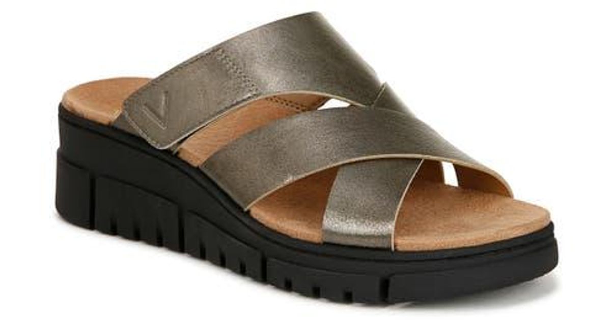 Vionic Uptown Sunset Slide Sandal in Brown | Lyst