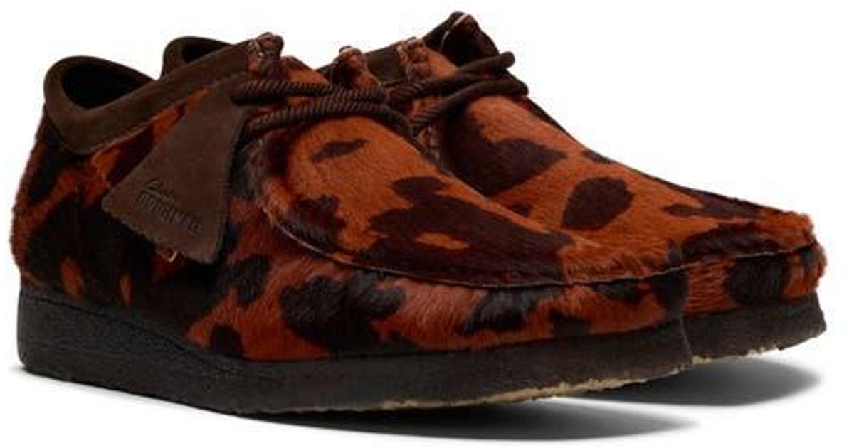 Clarks Wallabee Genuine Calf Hair Chukka in Brown for Men | Lyst