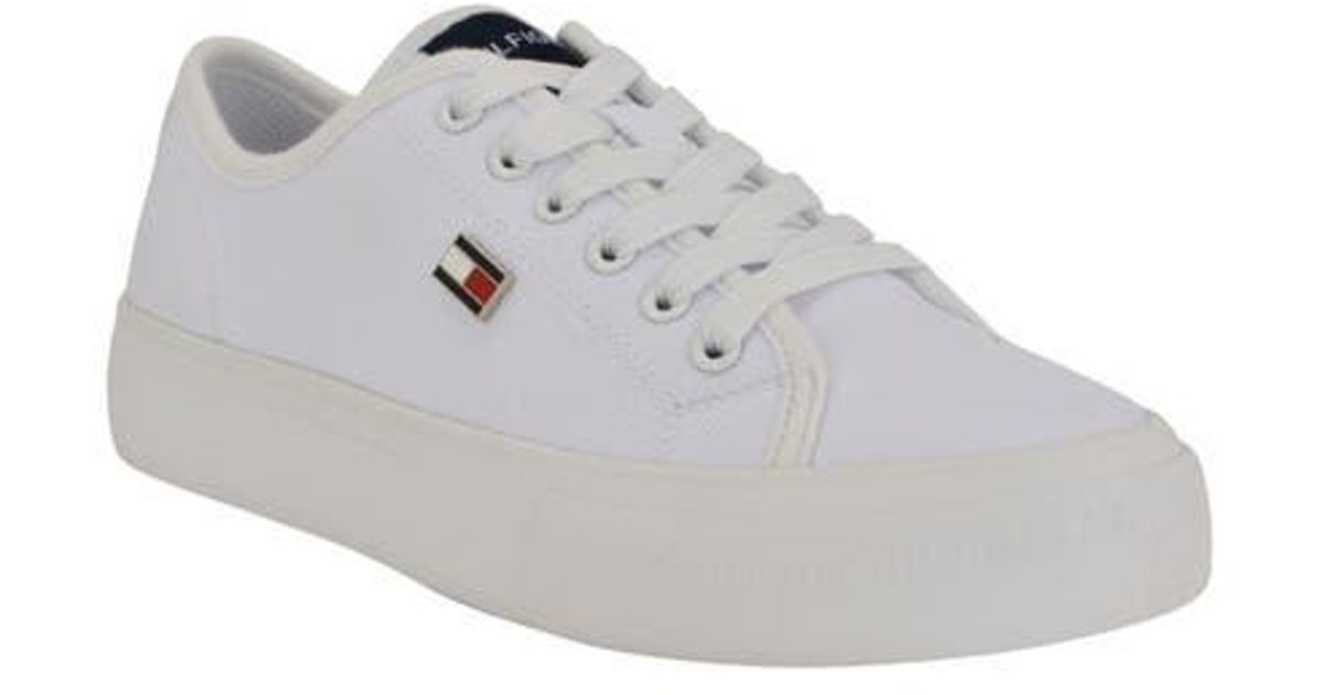 Tommy Hilfiger Aressa Sneaker in White | Lyst