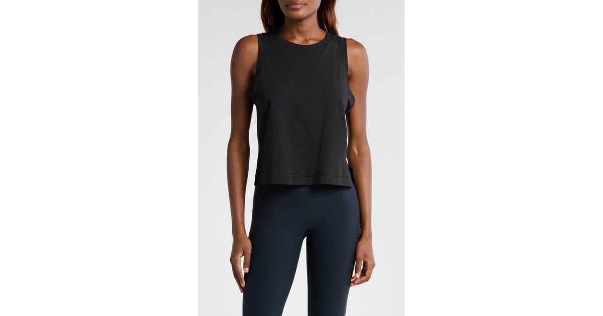 Spanx Supernatural Flow Tank in Black | Lyst
