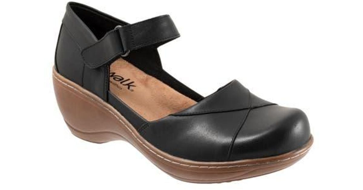 Softwalk Miri Ankle Strap Platform Wedge Clog in Brown | Lyst