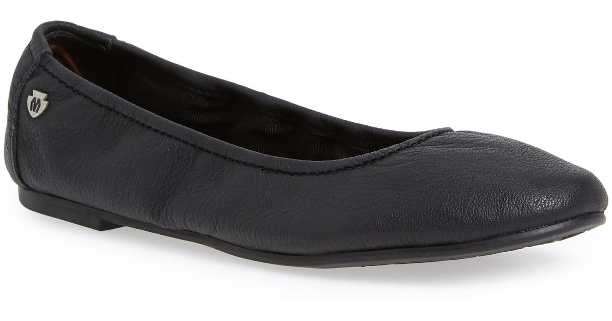 Minnetonka Anna Ballerina Flat in Black - Lyst