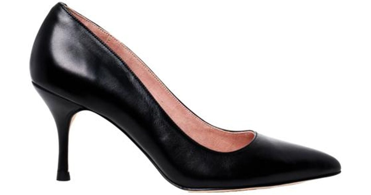 Ally Shoes Classic Pump in Black | Lyst