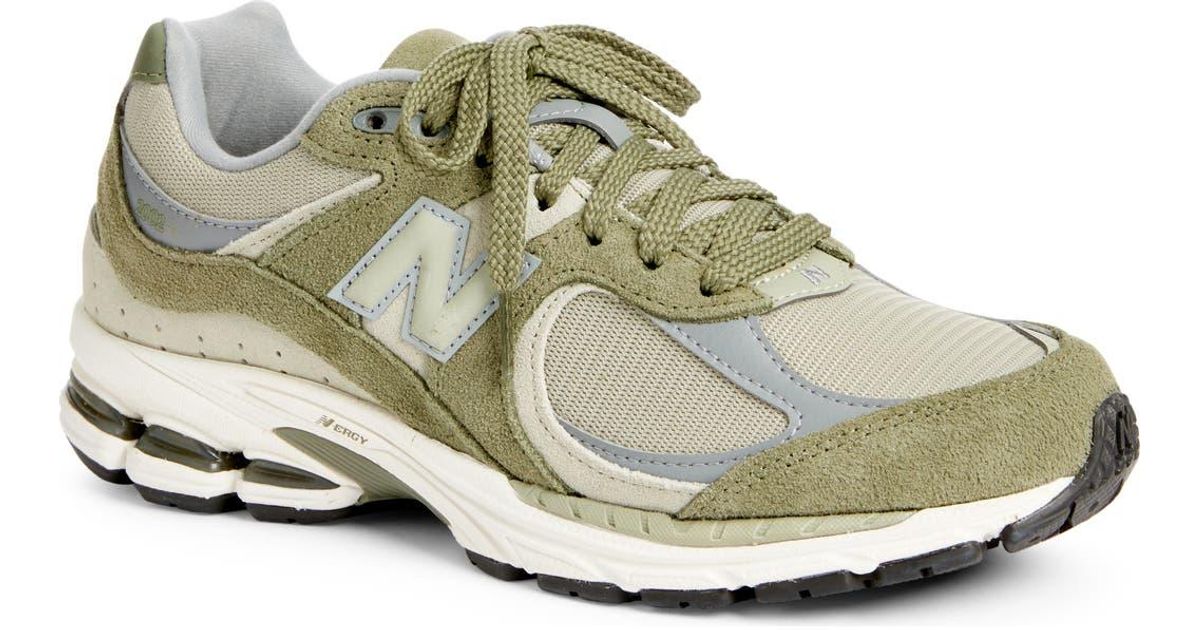New Balance Gender Inclusive 2002R Sneaker | Lyst