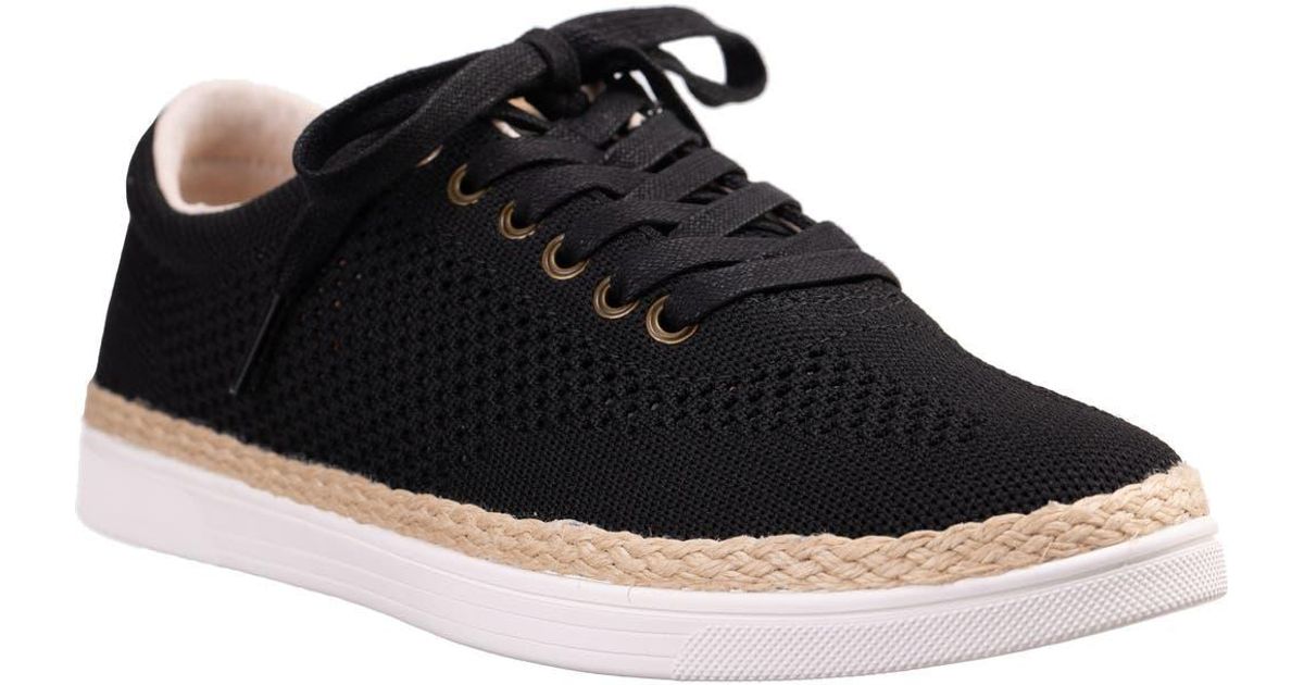 Revitalign Macey Perforated Sneaker in Black | Lyst