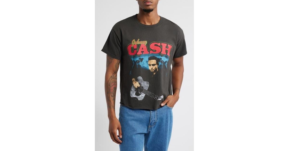 Merch Traffic Johnny Cash Smokey Guitar Crop Graphic T-Shirt for Men | Lyst