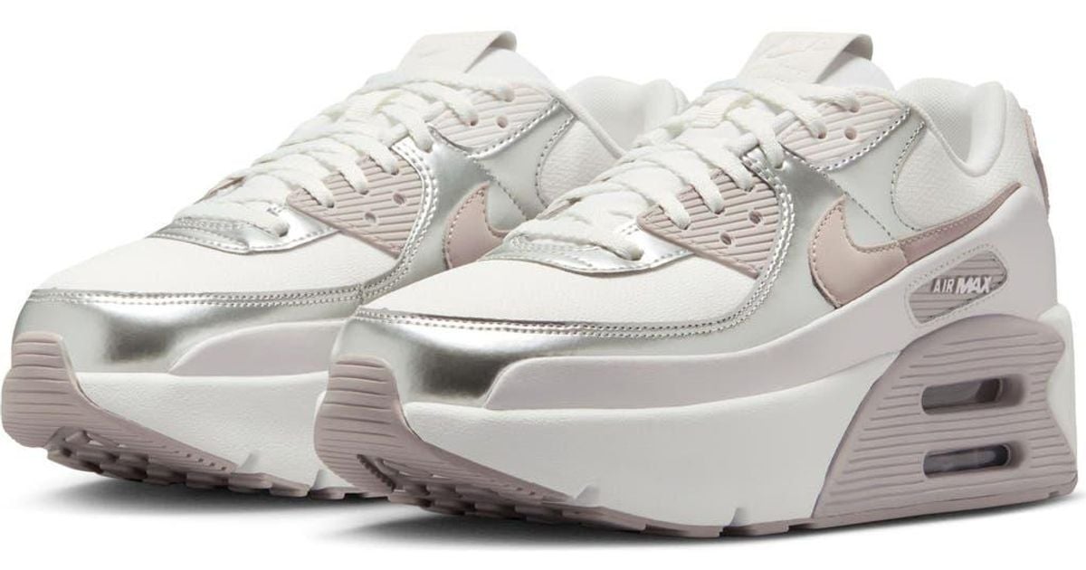 Nike Air Max 90 Lv8 Platform Sneaker in Metallic | Lyst