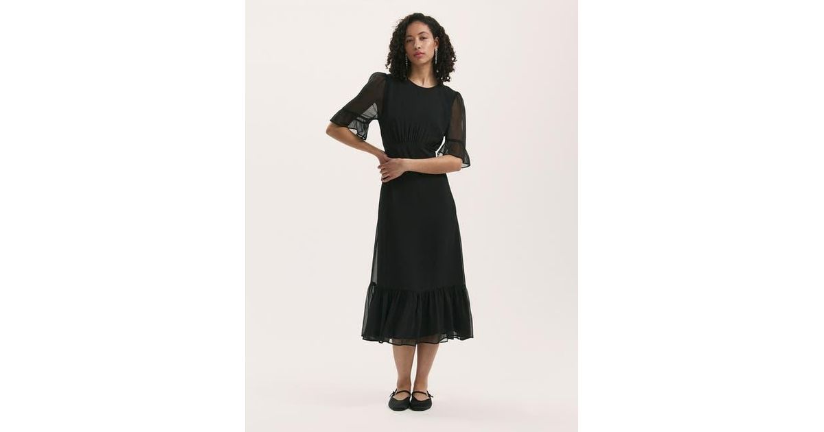 Finery London Jennifer Short Sleeve Chiffon Midi Dress in Black | Lyst