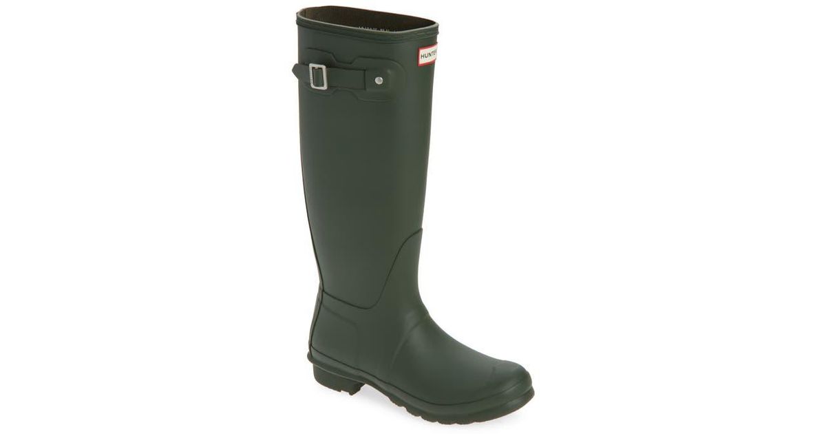 HUNTER Original Tall Waterproof Rain Boot in Green | Lyst