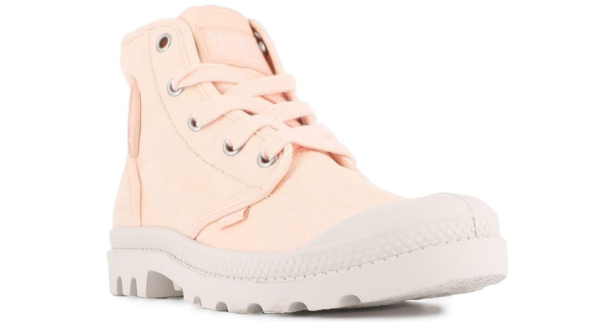 Palladium Pampa Hi Bootie in Pink | Lyst