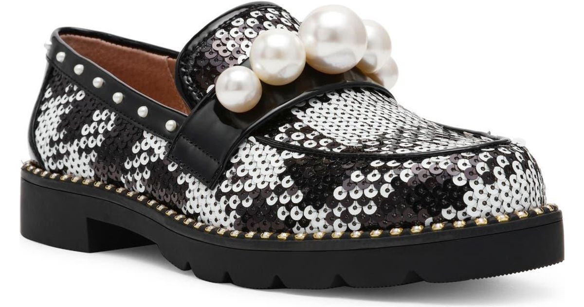 Betsey Johnson Harloe Loafer in Black | Lyst