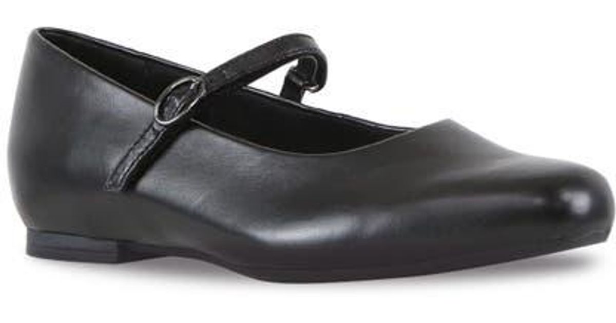 Munro Eliza Mary Jane Flat in Black | Lyst