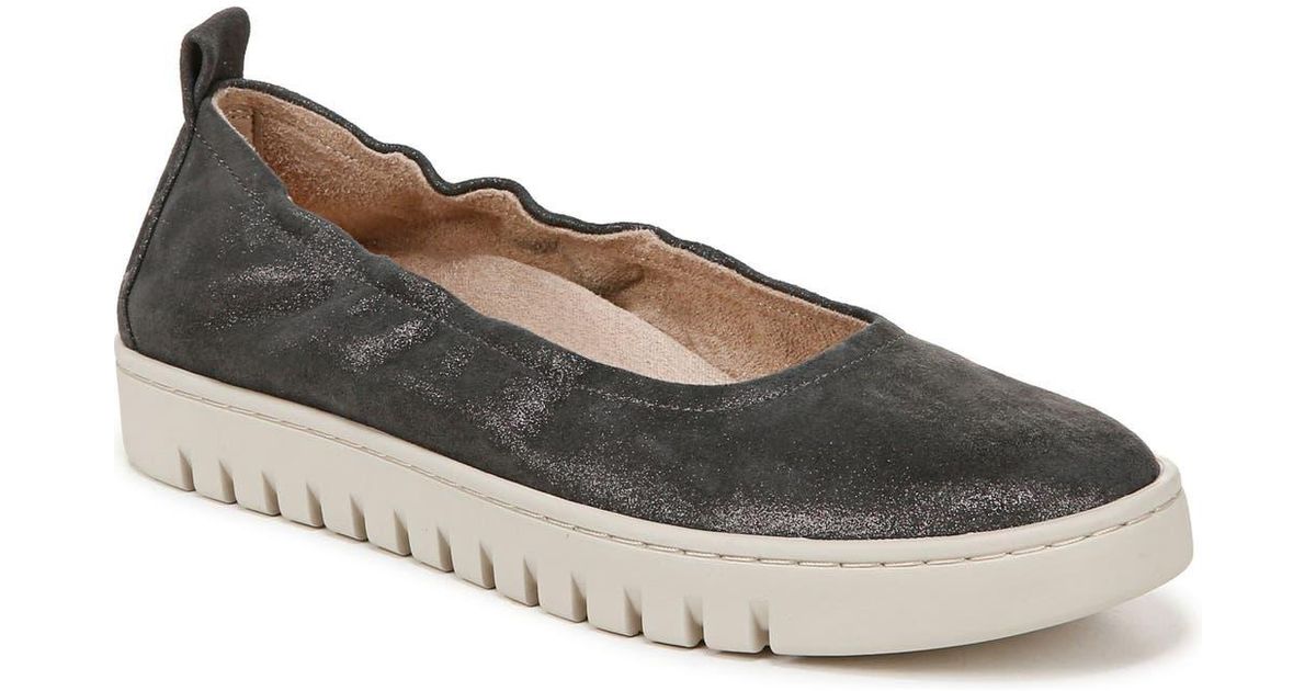 Vionic Uptown Ballet Slip-On Sneaker in Gray | Lyst
