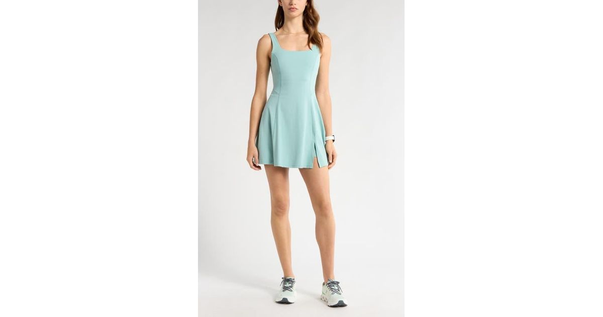 Zella Luxe Lite Court Dress With Interior Shorts in Blue | Lyst