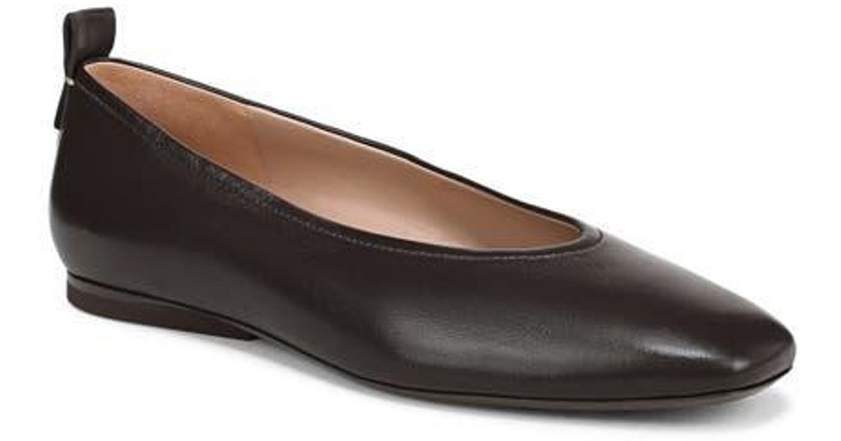 27 EDIT Naturalizer Carla Flat in Brown | Lyst