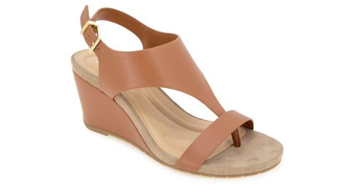 Kenneth Cole Greatly Platform Wedge Sandal in Brown | Lyst