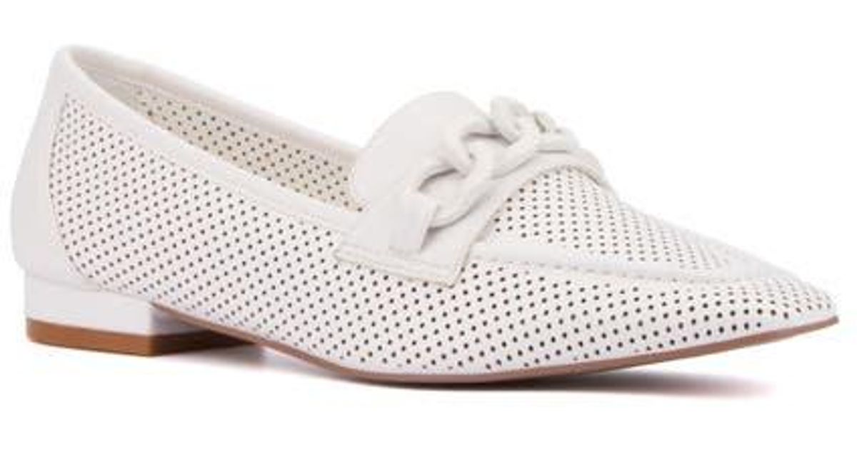 TORGEIS Kalina Perforated Loafer in White | Lyst