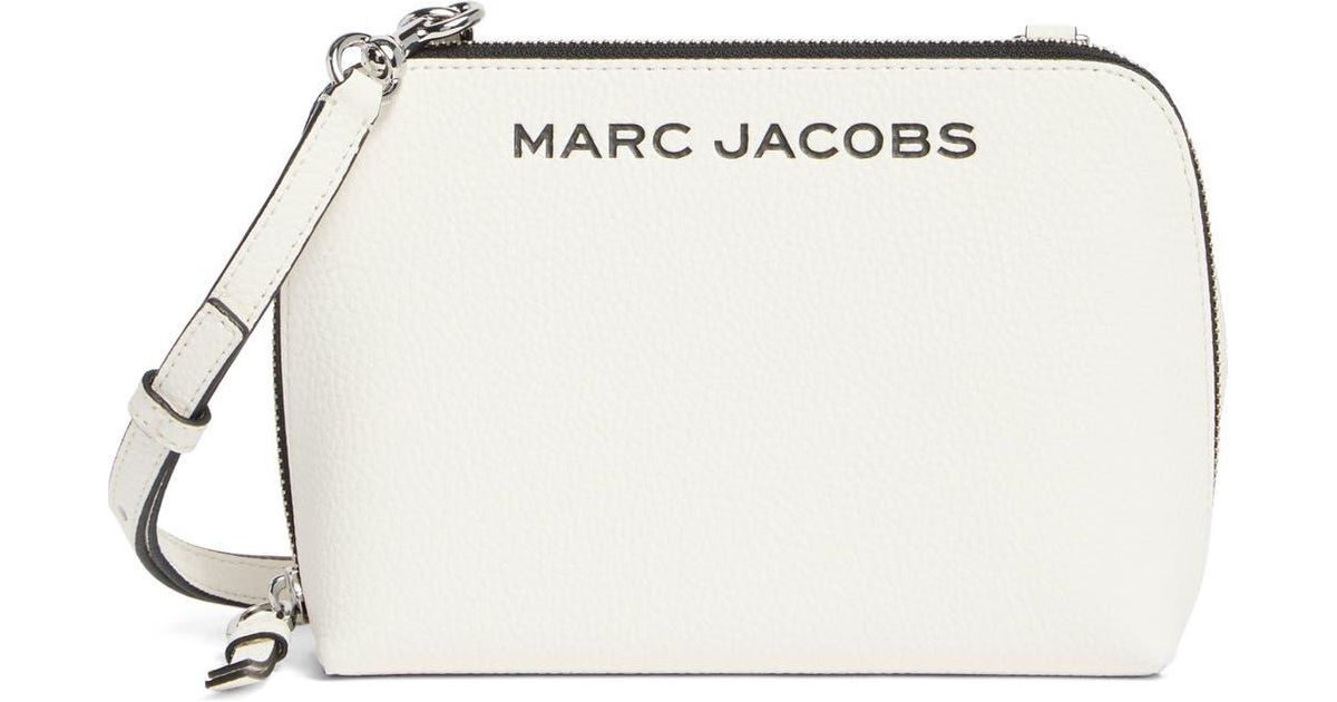 Marc Jacobs Grind Leather Crossbody Pouch in Metallic | Lyst
