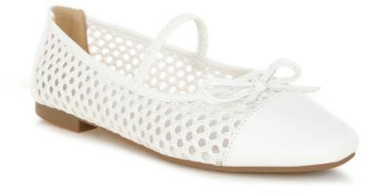 LONDON RAG Omela Ballerina Flat in White | Lyst