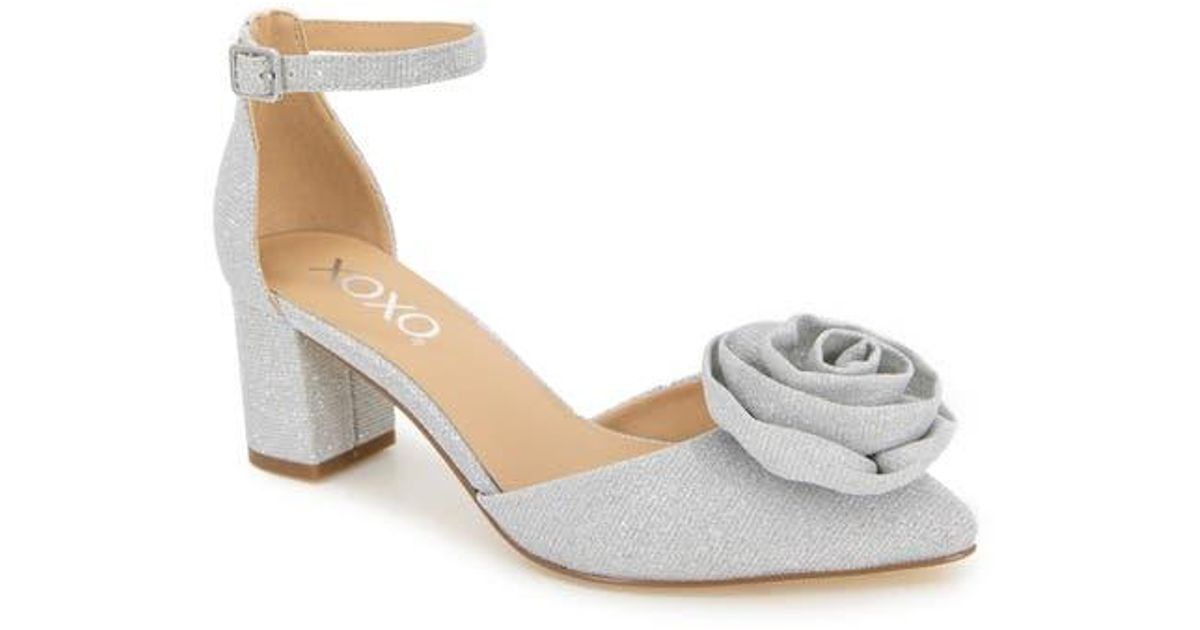 Xoxo Kacee Rose Ankle Strap Pump in White | Lyst