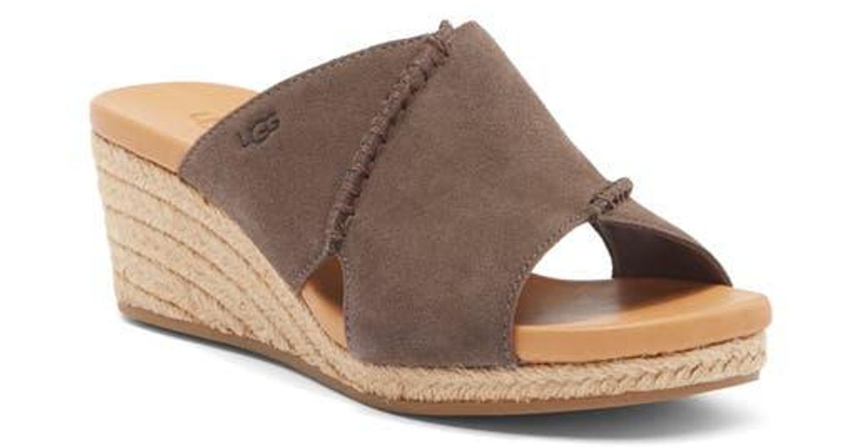 UGG Taia Wedge Heel Sandal in Brown | Lyst