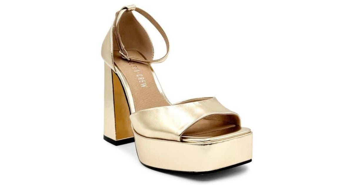 Chelsea Crew Chaser Platform Pump in Metallic | Lyst