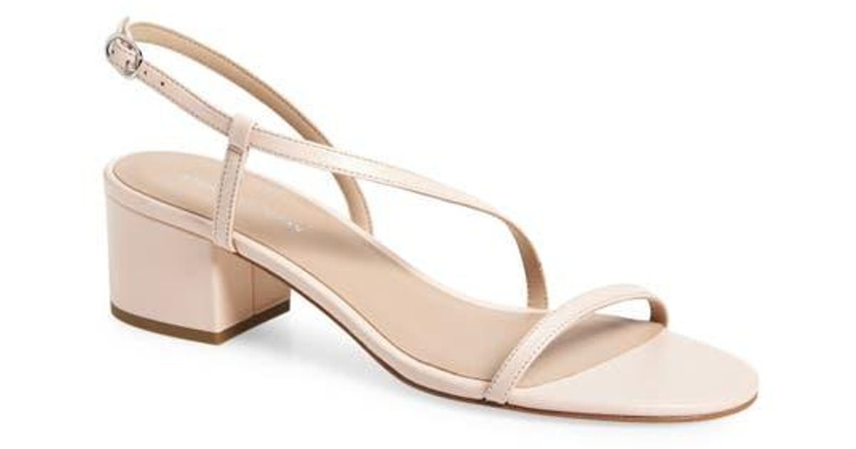Stuart Weitzman Aliza Block Heel Sandal in Natural | Lyst