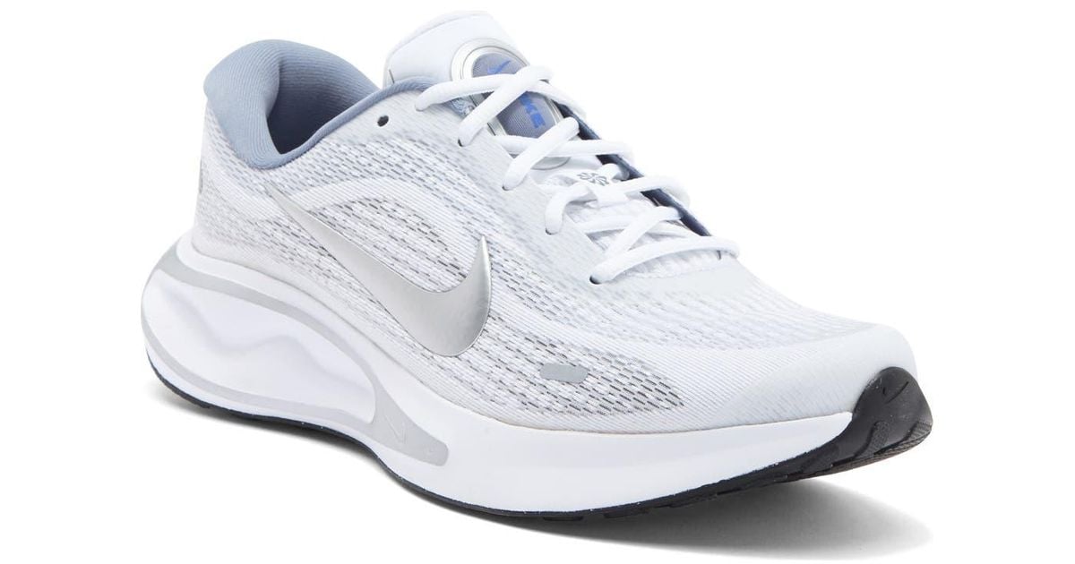 Nike Journey Road Runner Sneaker in White for Men | Lyst