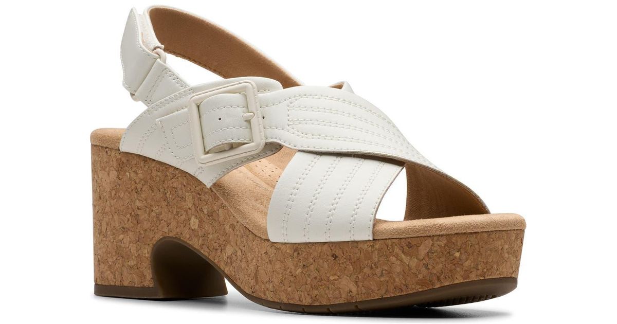 Clarks Nerisa Slingback Platform Sandal in Brown | Lyst