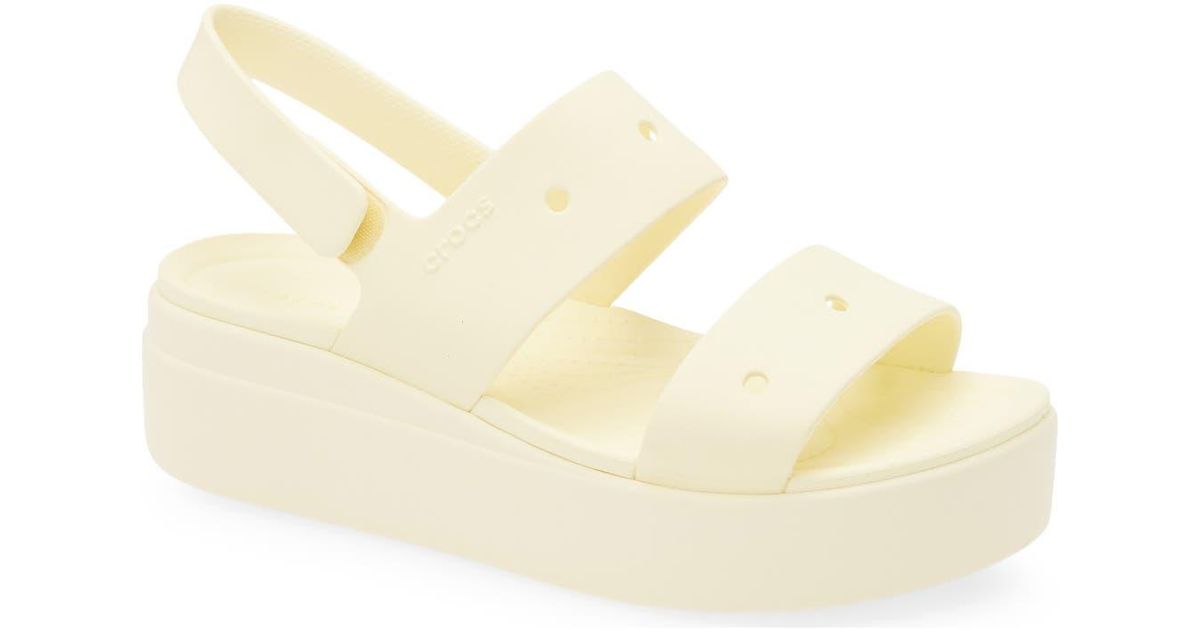 Crocs™ Brooklyn Slingback Platform Wedge Sandal in Metallic | Lyst